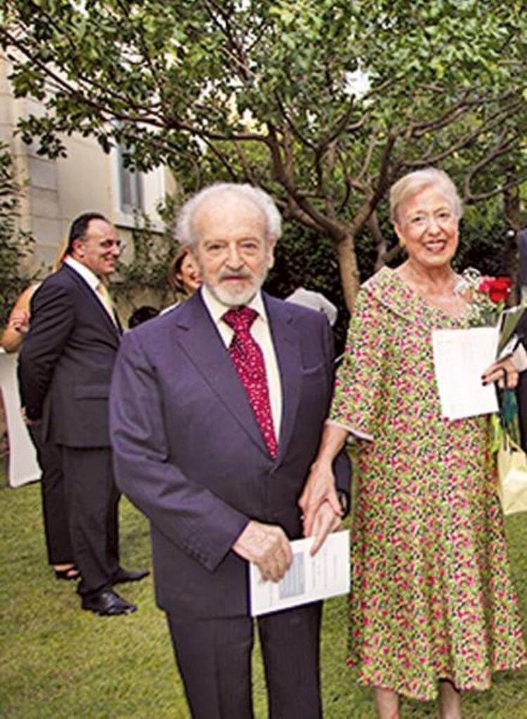 Απεβίωσε ο Nicholas Egon σύζυγος της Matti Ξυλά - ShippingTV